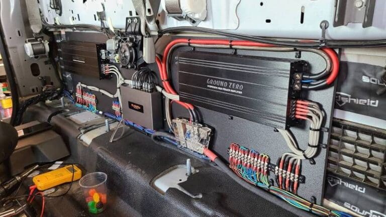 Cool Pickup Truck Stereo System Installations