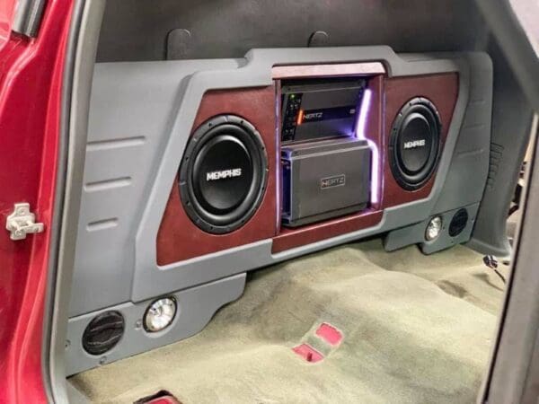 Cool Pickup Truck Stereo System Installations