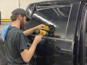 How to Pick a Great Automotive Window Tint Shop
