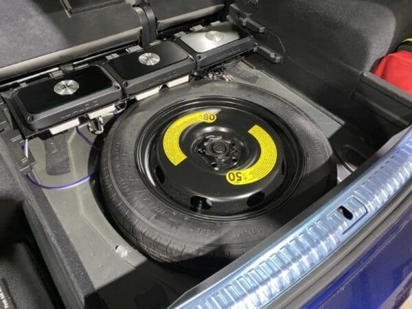 Pinnacle Autosound Audi Q3 Amp Rack and Subs